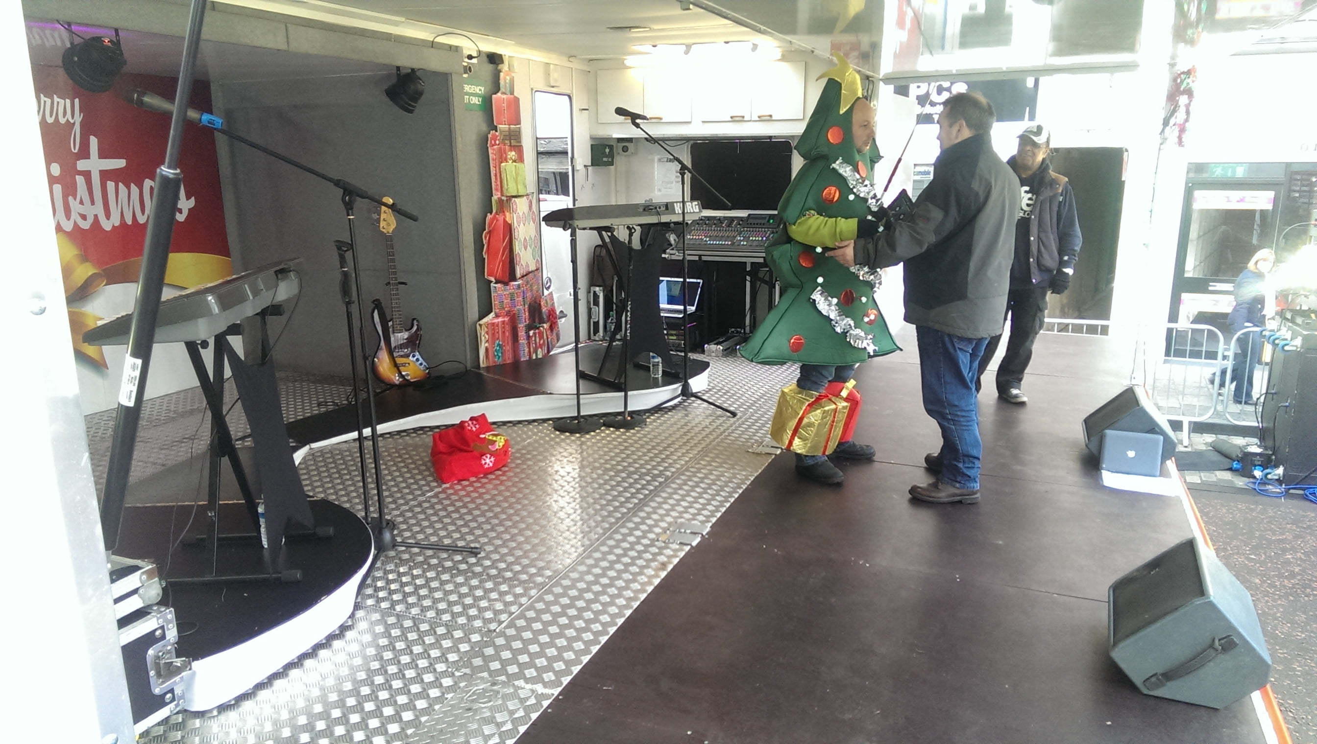 Mobile Stage Hire | Gig Rig Stage Hire